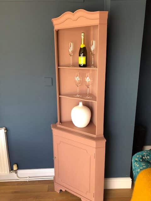 Sulking Room Pink corner unit - RM Decor Solutions
